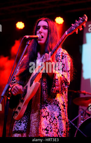 Barcelone - SEP 23 : Mariam le croyant (music band projet solo de ...