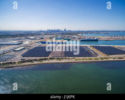 Vue aérienne de Melbourne International Roll on Roll off Terminal ...