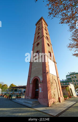 Torre de los Perdigones ou Tour de Pellets à Adra en Andalousie Espagne qui a été utilisé pour ...