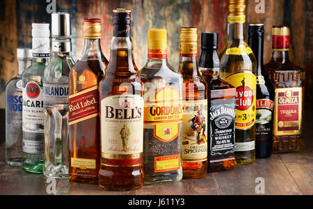 POZNAN, POLOGNE - NOV 23, 2016 : Le Whiskey est le plus populaire de l ...