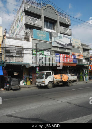 MacArthur Highway est une route importante aux Philippines, reliant ...