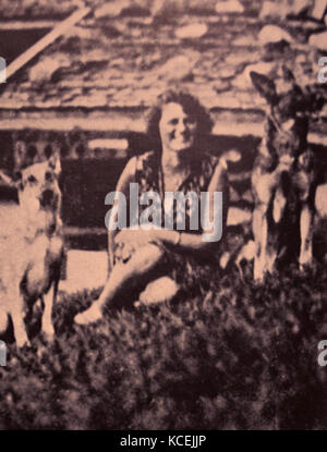 Angela Maria Geli Raubal '" (juin 1908 - 1931) était Adolf Hitler's ...