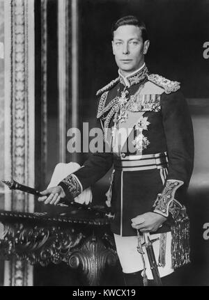 Couronnement du roi George VI en 1936 - Le couple royal dans le Thjrone ...