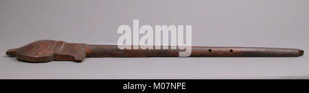 Ce luth, instrument à cordes, reflète la culture musicale de son époque ...