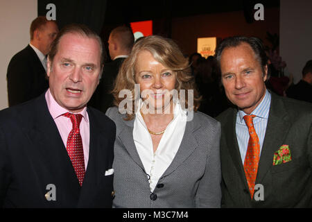 Enno Freiherr von Ruffin mit Ehefrau Sängerin Vicky Leandros auf Gut ...