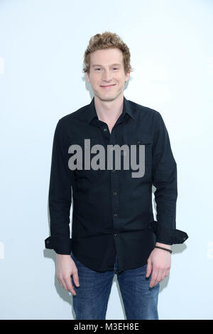 Felix Everding , ARD-Telenovela " Rote Rosen ' im Fotocall Briese ...