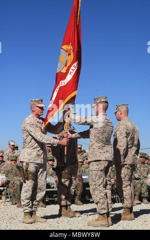 Le major général Benjamin T. Watson, commandant général, Marine corps ...