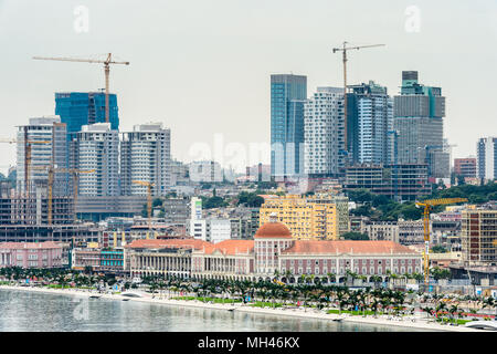 Centre de Luanda, capitale de l'angola Photo Stock - Alamy