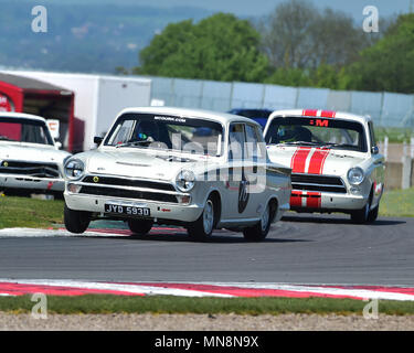 John McGurk, Justin Law, Lotus Ford Cortina, DRHC Jack Sears Trophée ...