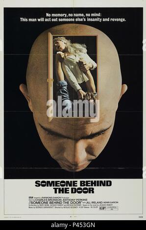 1971, le titre du film : Quelqu'un derrière la porte, Directeur ...