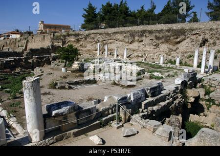 ARTE GRIEGO. GRECIA. RUINAS DE CORINTO. Vista de la FUENTE DE PIRENE ...
