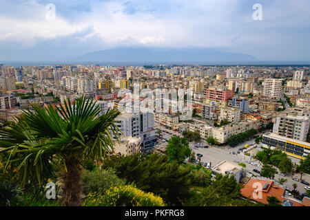 Centre Ville de Vlora, vue depuis la colline Kuzum Baba, Vlorë, Qark ...