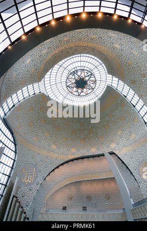 Intérieur de la mosquée centrale de Cologne sur Venloer Strasse à ...