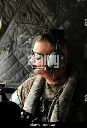 Le brig. Le général John Epperly, le commandant adjoint de la Force ...
