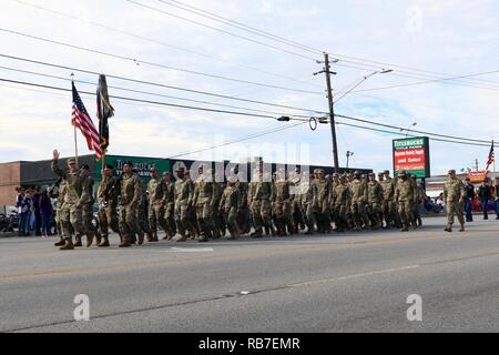 Le lieutenant-colonel Brian Ducote, commandant du 3e Bataillon, 7e ...