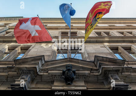 Les drapeaux suisse et le canton de Genève Les drapeaux sur la ...