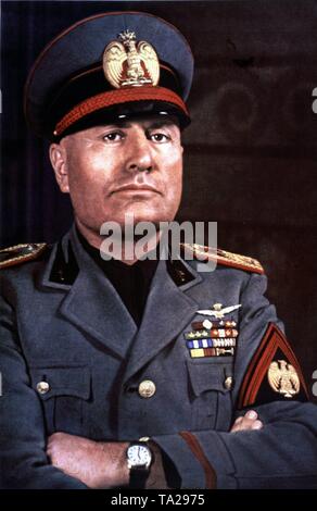 Portrait de Benito Mussolini Duce Photo Stock - Alamy