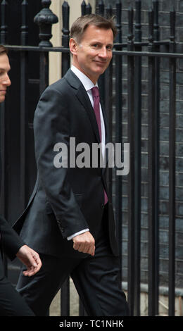 Jeremy Hunt MP arrive au 10 Downing Street pour une séance au cours de ...