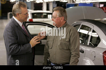 Matt Frantzen (à gauche), président de la section locale 1268 des ...