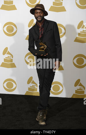 Gary Clark Jr. détient son Grammy du meilleur rendement de R&B ...