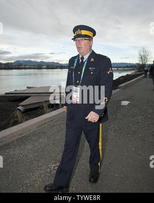 Le sergent d'état-major de la GRC. Mike Cote avec le Groupe intégré de ...