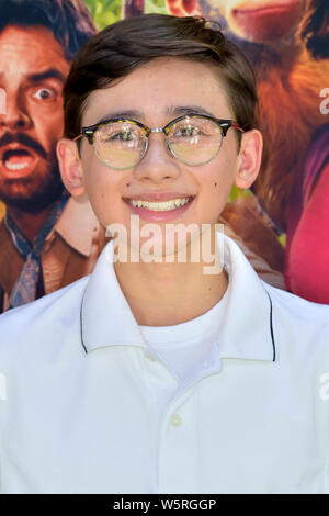 Nathan Janak lors de la première mondiale du film 'Dora et la ville d ...