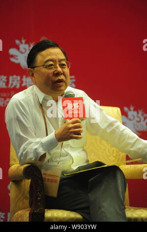 Ronnie Chan Chi-chung, président du Groupe pulmonaire Hang, pose une ...