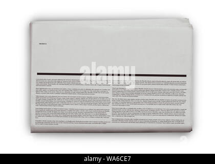 Maquette d'un journal quotidien vierge avec l'espace vide pour ajouter ...