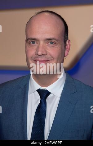 Robin Alexander in der ARD-Talkshow maischberger im Studio Berlin ...