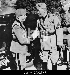 1937 ca. , ITALIA : il duca fascista italiano BENITO MUSSOLINI , con l ...