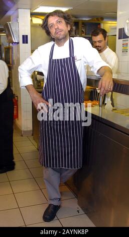 Celebre chef italiano Giorgio Locatelli al suo ristorante a Londra nel ...