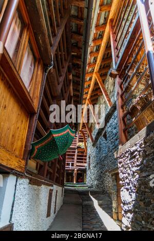 Case in stile Walser a Pedemonte, Alagna Valsesia, Piemonte, Italia ...