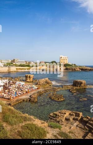 Italia, Sardegna, Alghero, spiaggia Las Tronas, Riservato Beach Bar ...