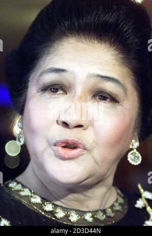 Flamboyant former Philippine first lady Imelda Marcos prays as she ...