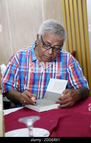 Lo scrittore di spicco della letteratura bengalese Samaresh Majumdar ...