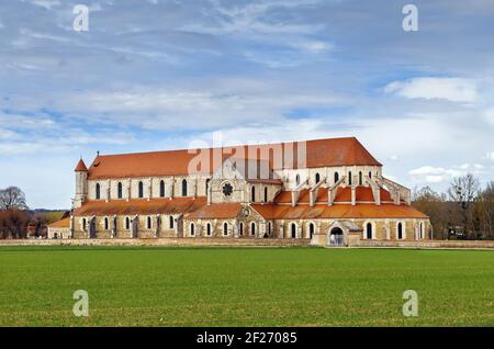 Abbazia di Pontigny, Francia Foto stock - Alamy