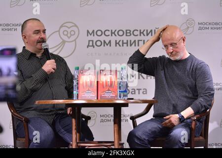 Klim Zhukov e Dmitry Puchkov GOBLIN, hanno presentato la ristampa del famoso libro - Vikings ...