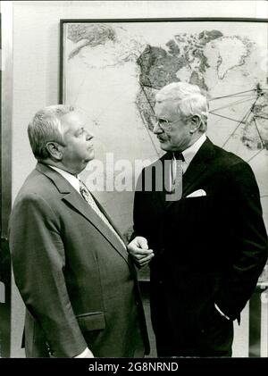 Szenfoto zum Film 'Hoopers lettzte Jagd ': Hooper (Max Mairich) hat ...