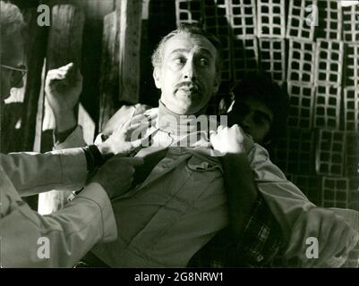 Szenfoto zum Film 'Hoopers lettzte Jagd ': Hooper (Max Mairich) hat ...