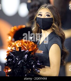 4 settembre 2021 - Hawaii Rainbow Warriors quarterback Brayden Schager ...