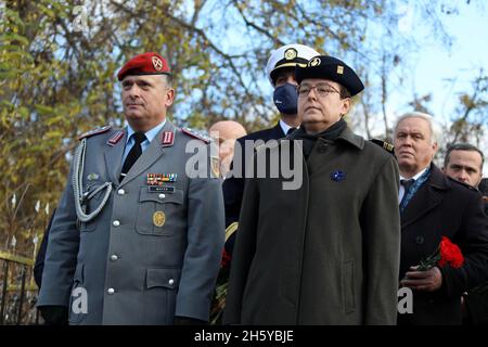 Non esclusiva: Guardie d'onore sono viste durante la celebrazione del ...