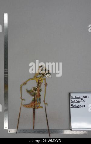 Shadow Puppet (Wayang Kulit) di Manten, dal set Kyai Nugroho. Creatore ...