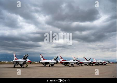 BASE DI FORZA SPAZIALE PETERSON, COLOM. – STATI UNITI Christopher ...