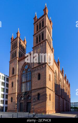 Vista della Chiesa Friedrichswerder (Friedrichswerdersche Kirche). È ...