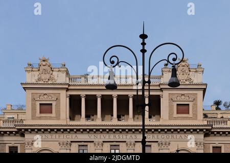 La Pontificia Università Gregoriana (presso la Pontificia Università ...
