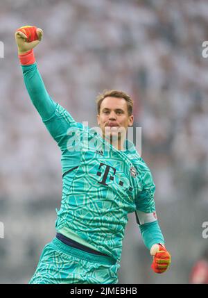Manuel NEUER, portiere FCB 1 celebra il 2-0 goal, Happy, Laugh ...