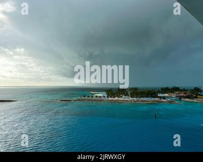 Coco Cay, Bahamas - 13 febbraio 2022: Una vista aerea di Coco Cay una ...