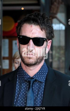 La vittima dell'attacco Axe Benjamin Rimmer parte dopo aver dato prove ...