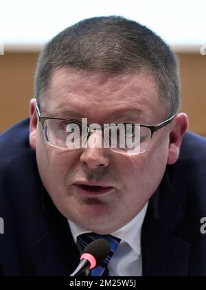L-R, direttore generale dei trasporti NMBS-SNCB, Koen Kerckaert e ...