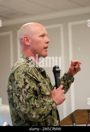 Capo del comando Air Education and Training Command USA Erik Thompson ...